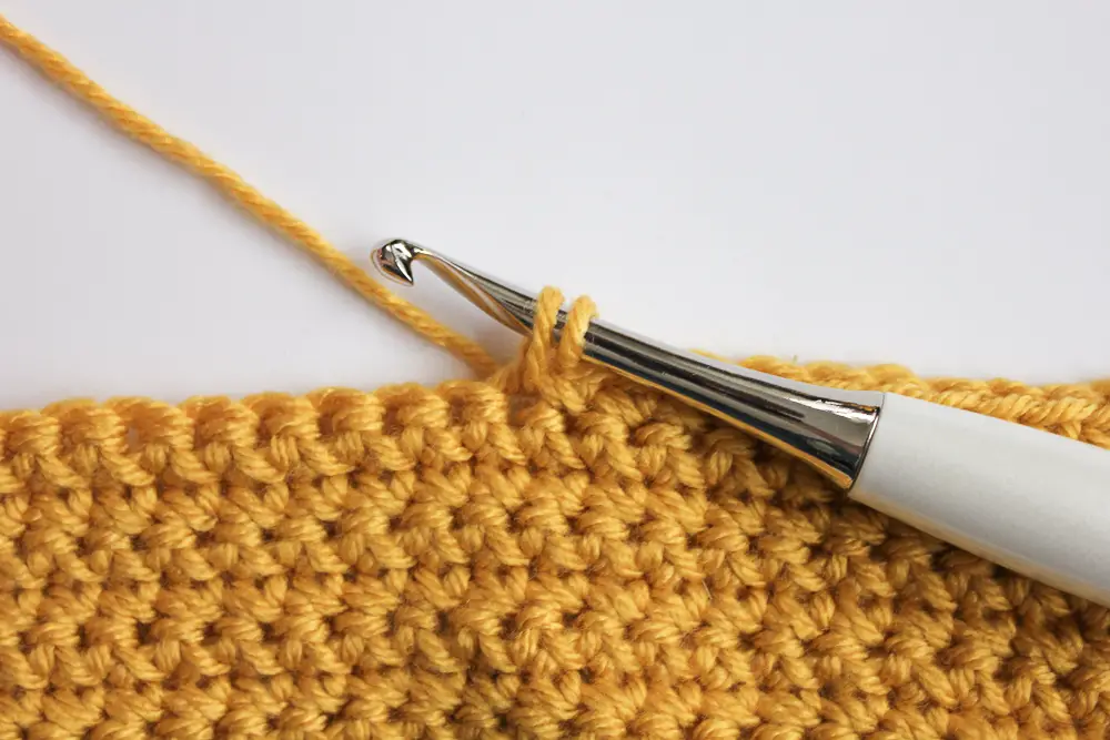 Variations of a Stitch Series, Part 1: Single Crochet - The Knotted Nest