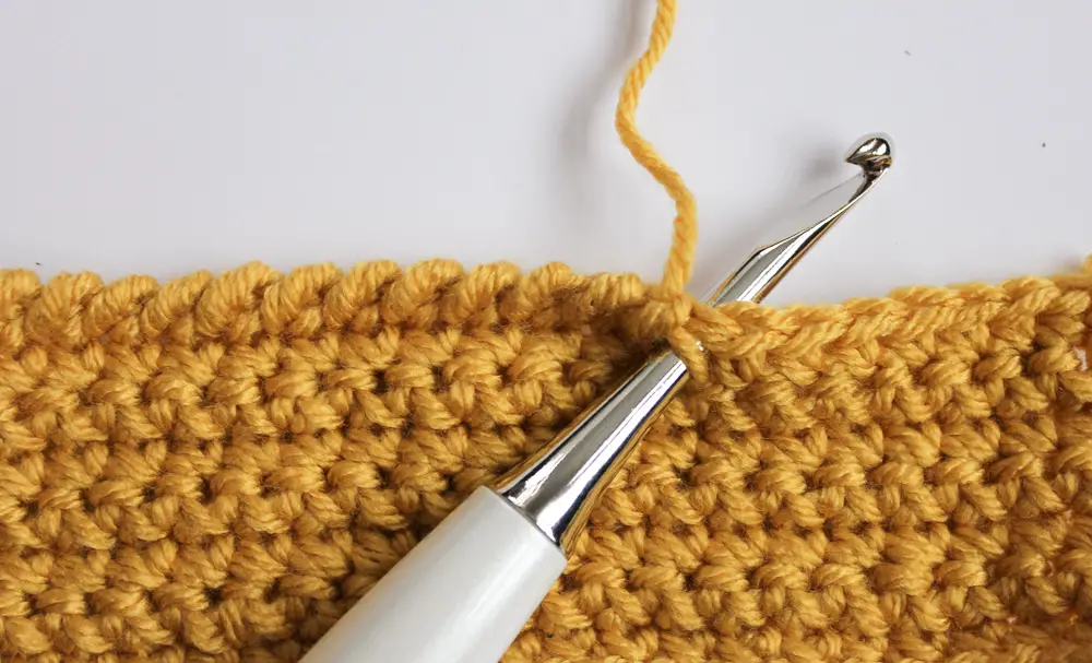 Variations of a Stitch Series, Part 1: Single Crochet - The Knotted Nest